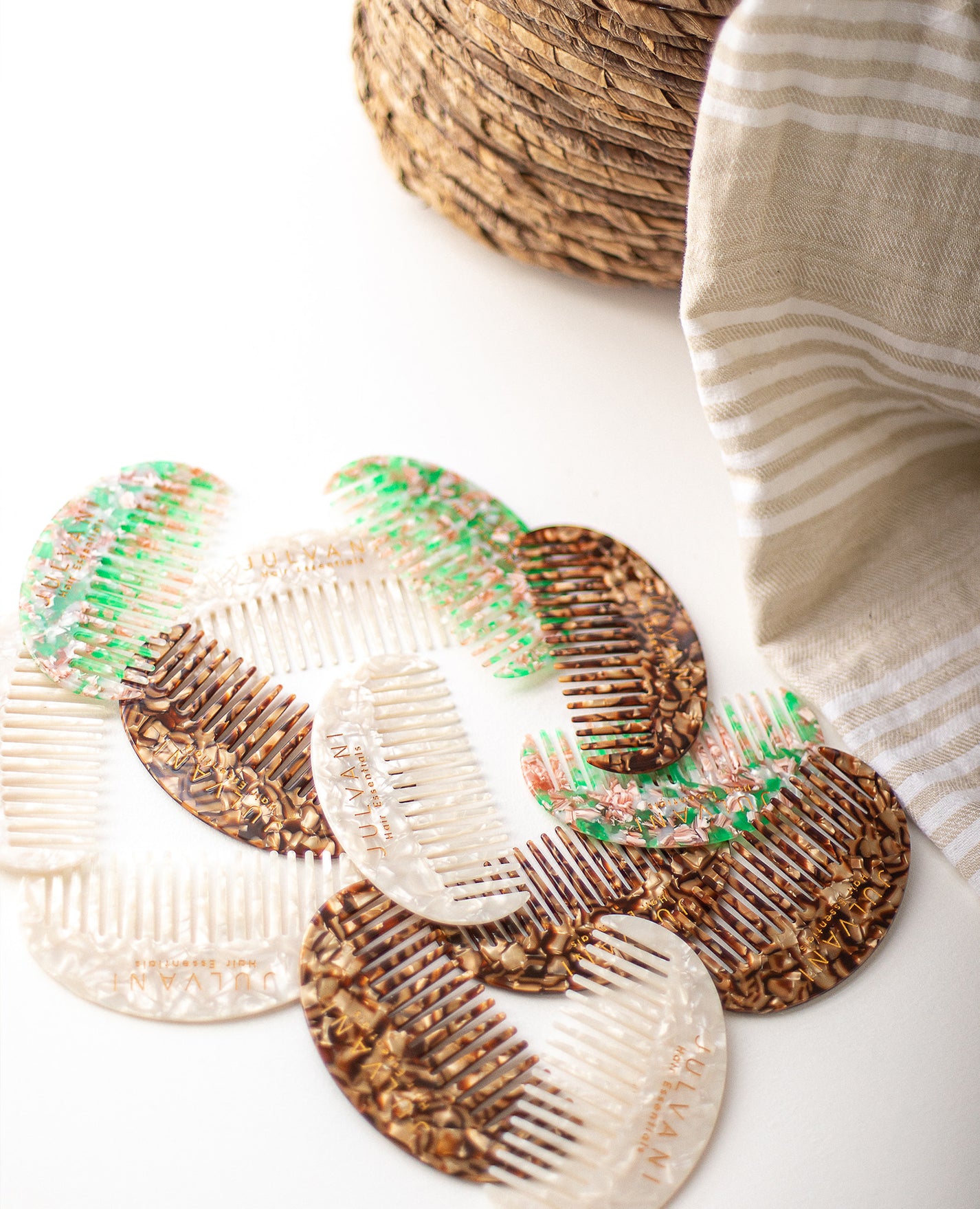 Wide-tooth Comb | Made With 100% Acetate Giving You A Strong – Julvani ...